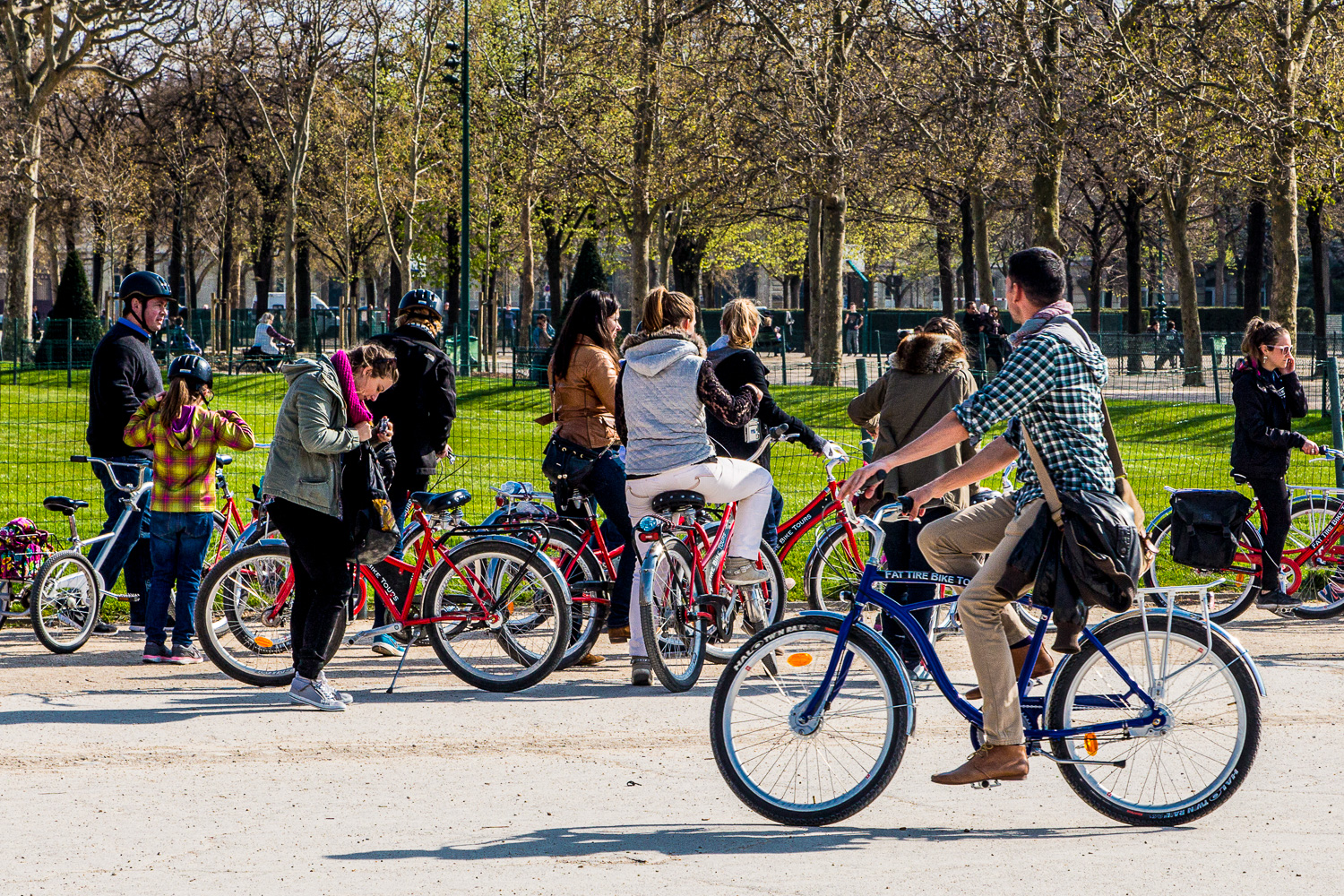 The Eiffel Tower | Travelsnapz | Travel photos and stories